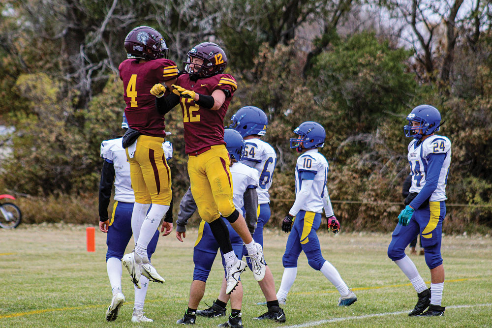 Sioux find treasure in ground game, beat Pirates 50-14 | News, Sports ...